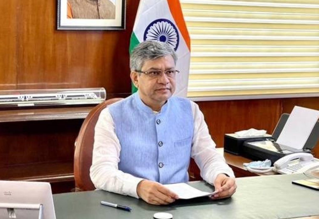 Ashwini Vaishnaw calls to harmonise Aadhaar Law with DPDP Act - Creative First